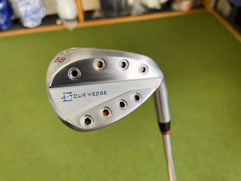 AXIS GOLFから【Z4 TOUR WEDGE】が発売！！